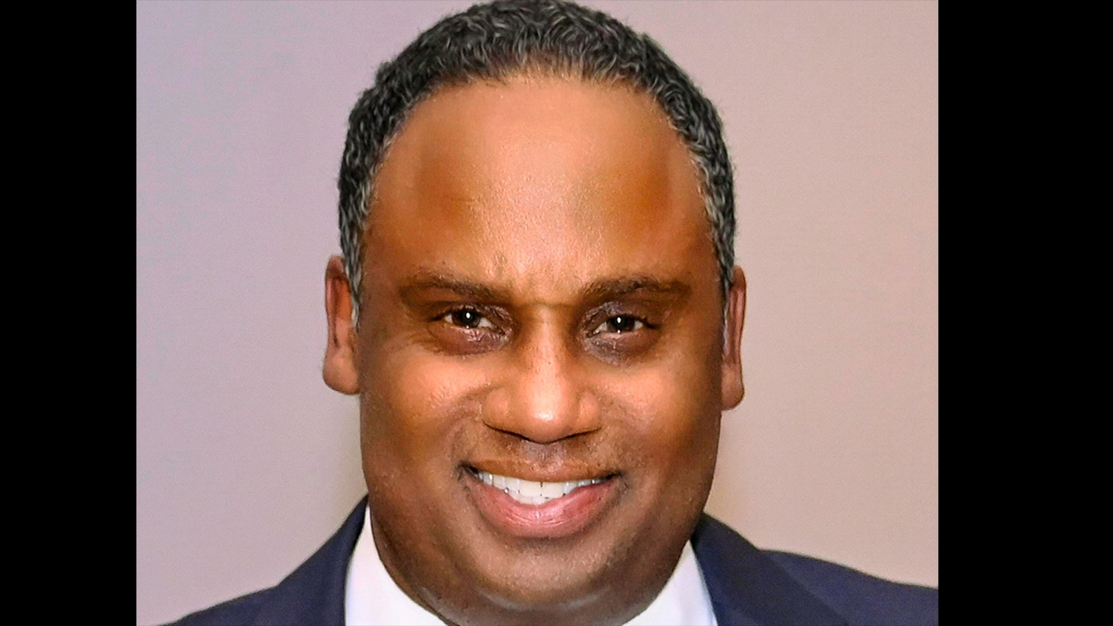 Jonathan L. Jackson | Chicago News | WTTW