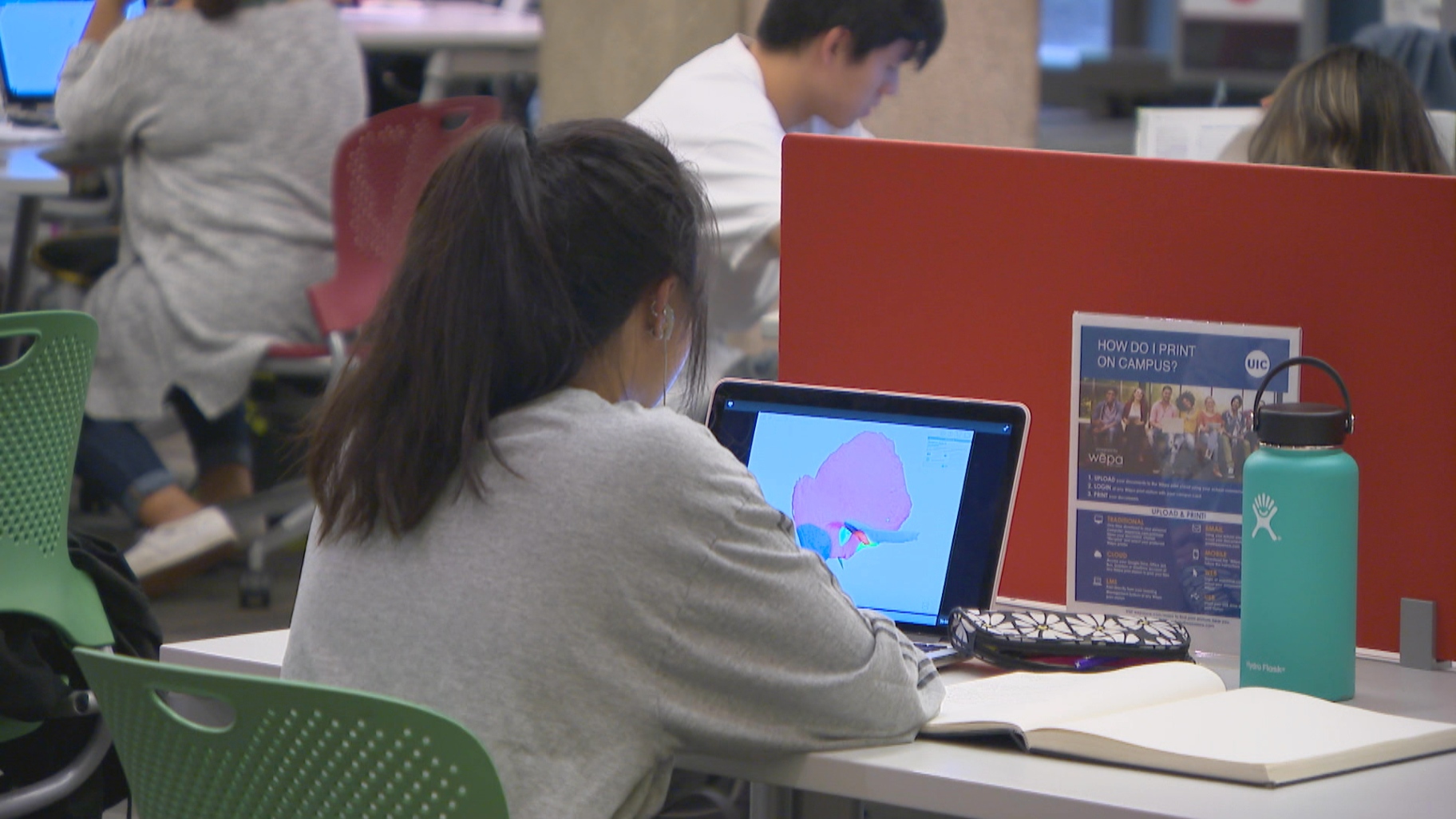 Roosevelt University, UIC Launch Free Tuition Programs for Low-Income ...