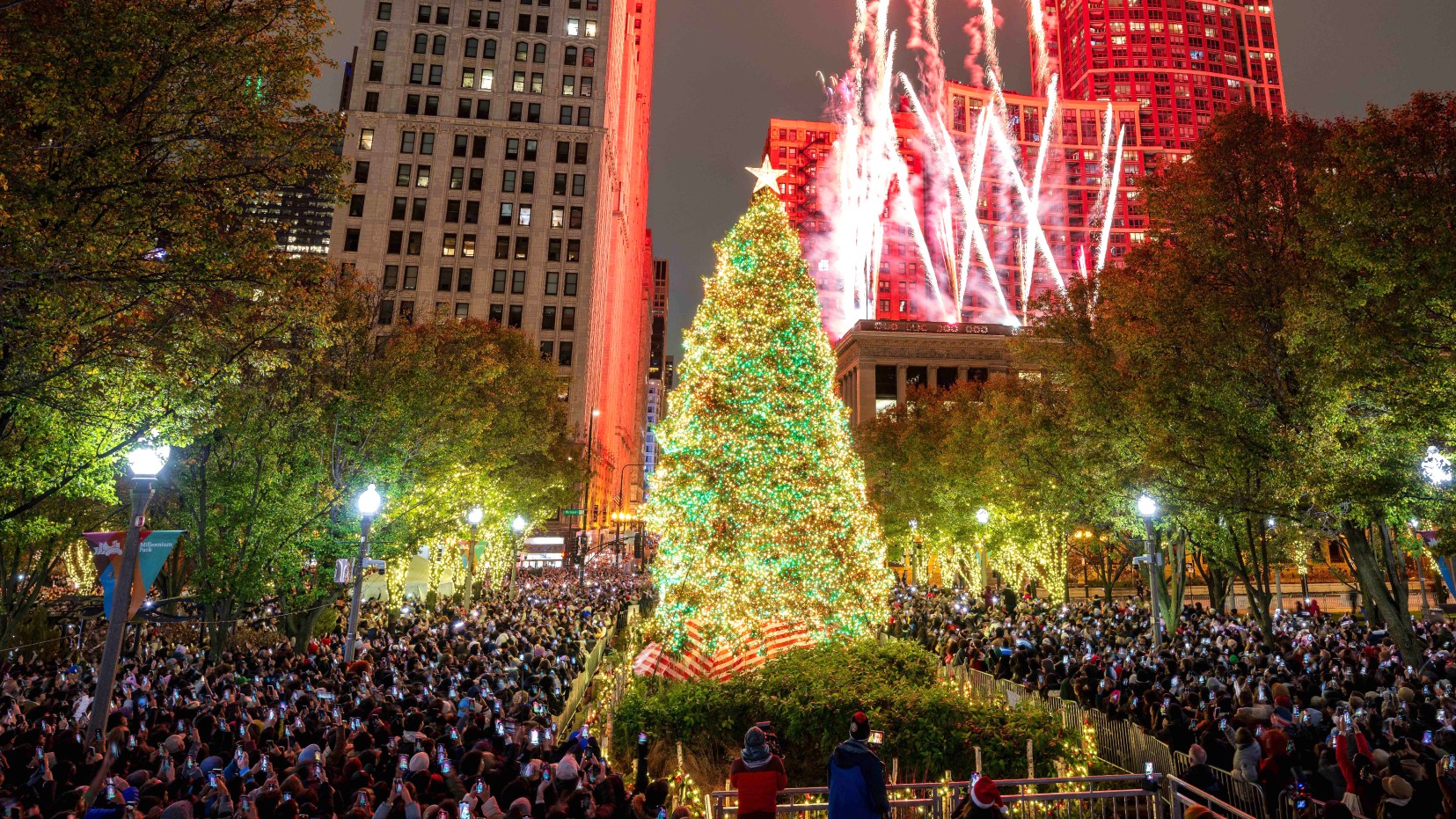 Chicago Is Making Holiday Plans. Search Is On for City’s Official ...