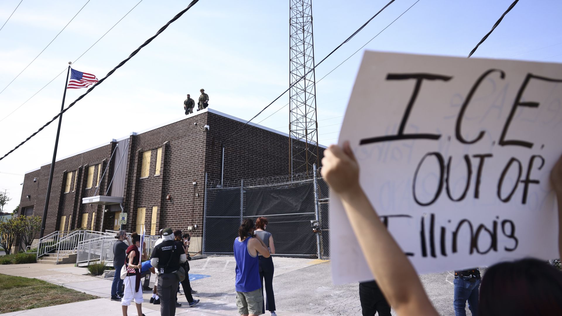 Broadview Officials Say ICE Waging ‘Disinformation Campaign’ Amid ...