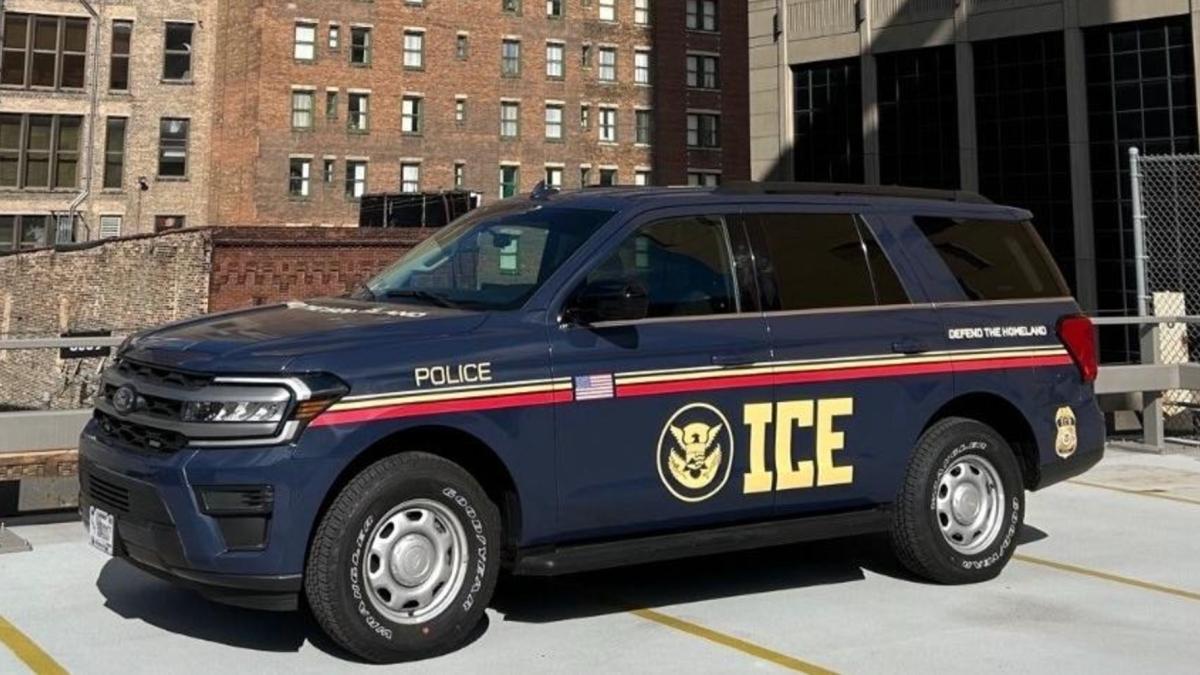 Chicago Man Detained by ICE Whose Daughter Is Fighting Stage 4 Cancer ...