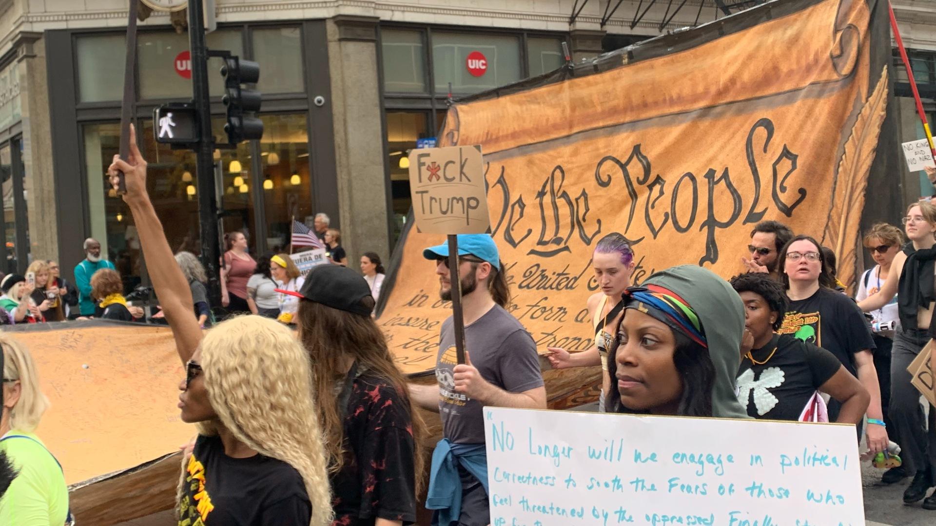 Chicago’s Anti-Trump ‘No Kings’ Protest Fills Downtown Streets With ...