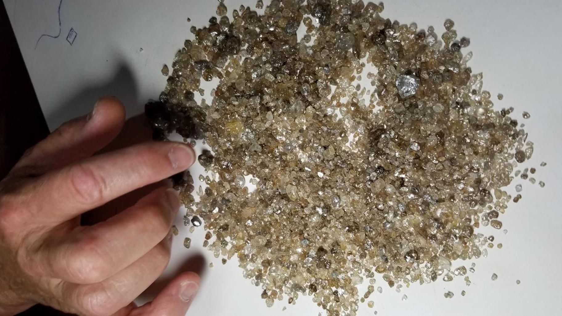 Rare, Super-Deep Diamonds Reveal Secrets of Early Earth | Chicago News ...