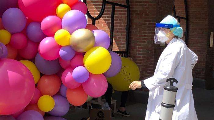 Massive Balloon Sculpture Brings Joy, Lift Spirits of Front-Line Staff ...