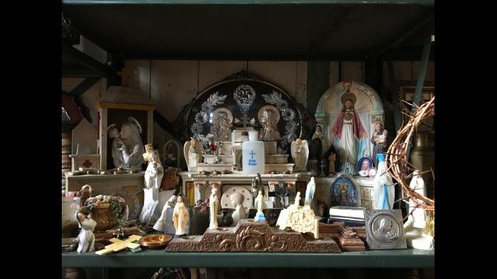 A Behind-the-Scenes Tour of Chicago’s Largest Prop House | Chicago News ...
